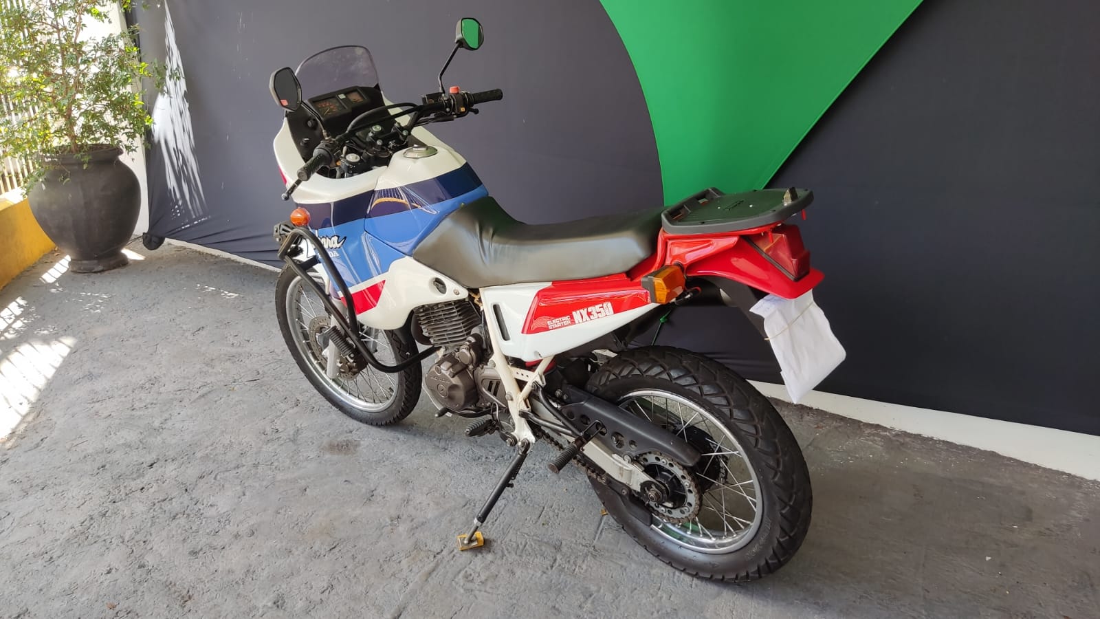 Honda NX 350 Sahara - 1991